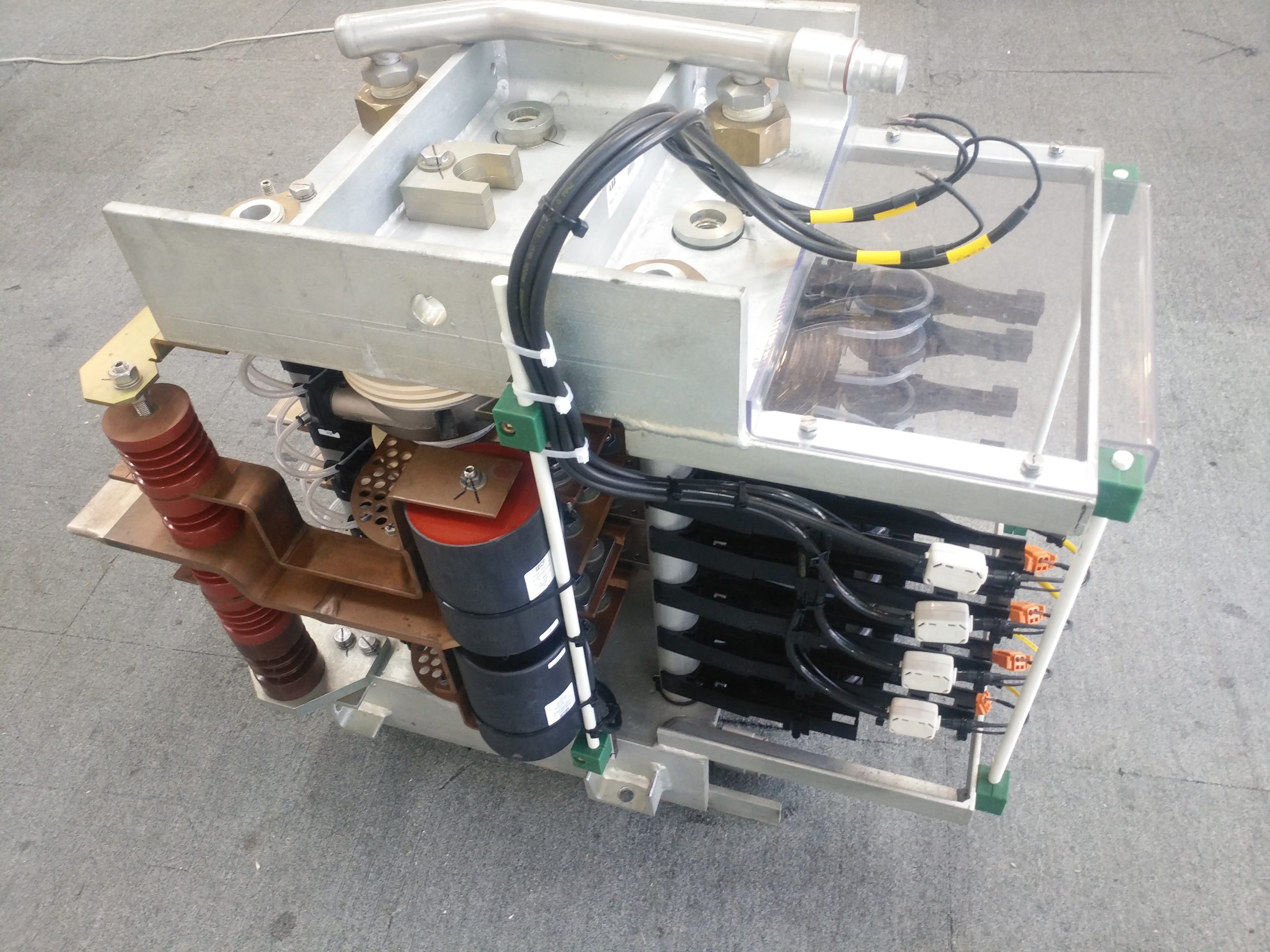 ABB S-073H 3BHB030477R0207 High voltage inverter controller module is ...